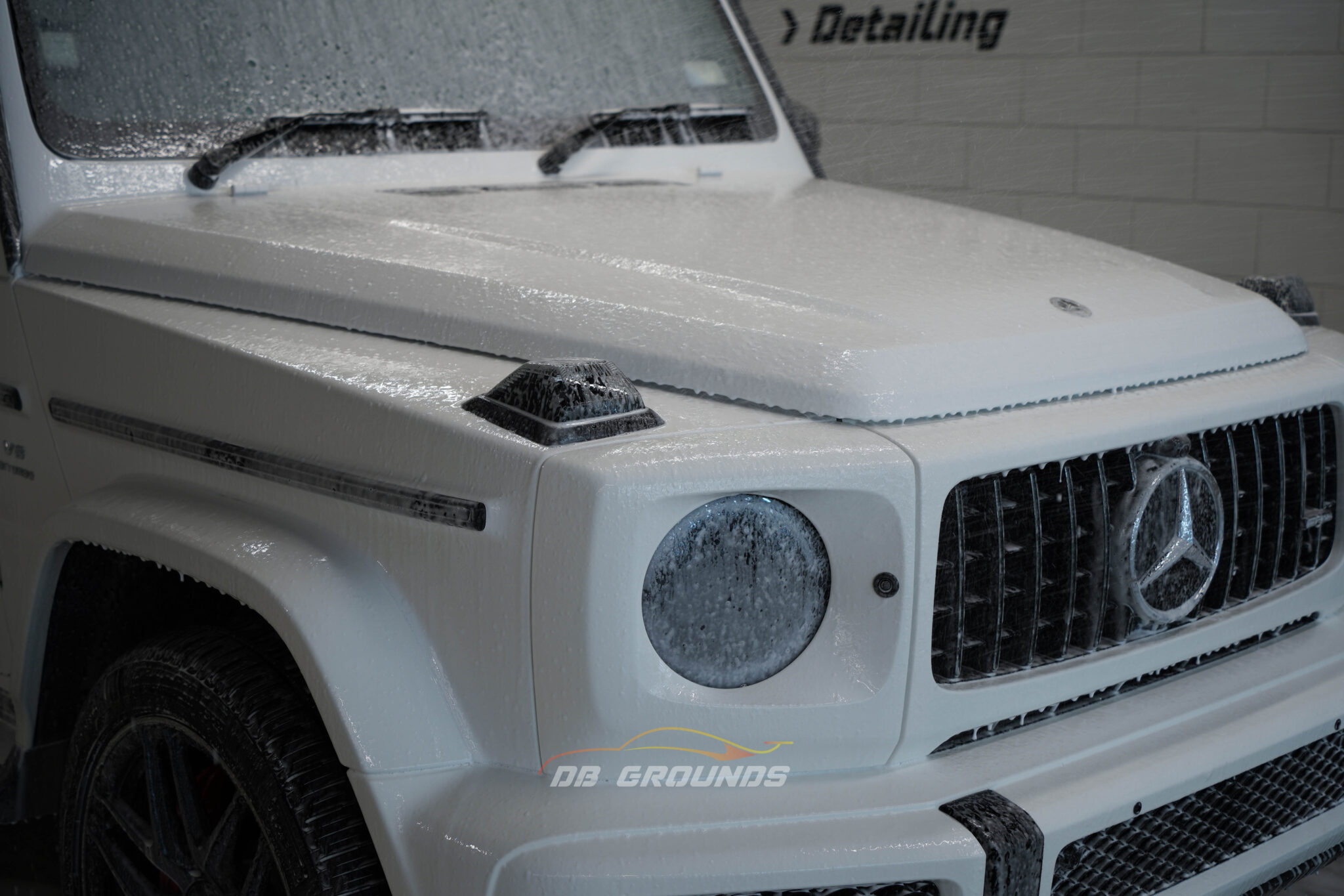 Mercedes G63 in a BABY BLUE color wrap - DB Grounds